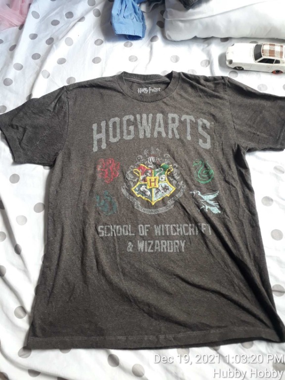 HARRY POTTER hogwarts school of witchcraft and wizardy tshirt, Men's ...
