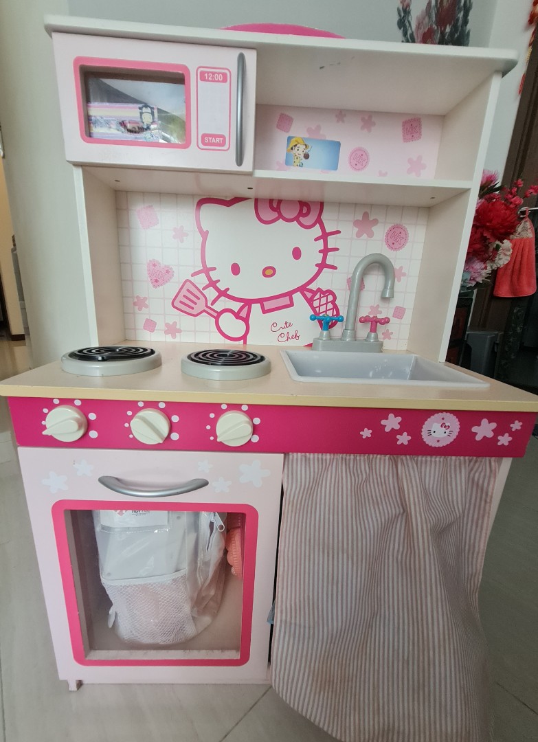Hello Kitty Kitchen Playset, Hobbies & Toys, Toys & Games on Carousell