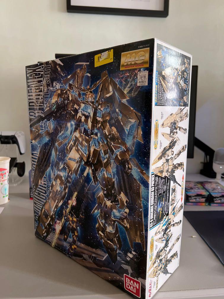 MG Unicorn Gundam 03 Phenex Full Psycho Frame Prototype Mobile Suit ...