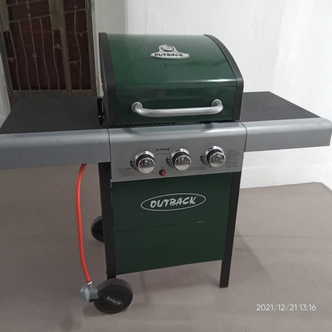 Outback Meteor Hooded Barbecue 3 Burner Gas, TV & Home Appliances ...