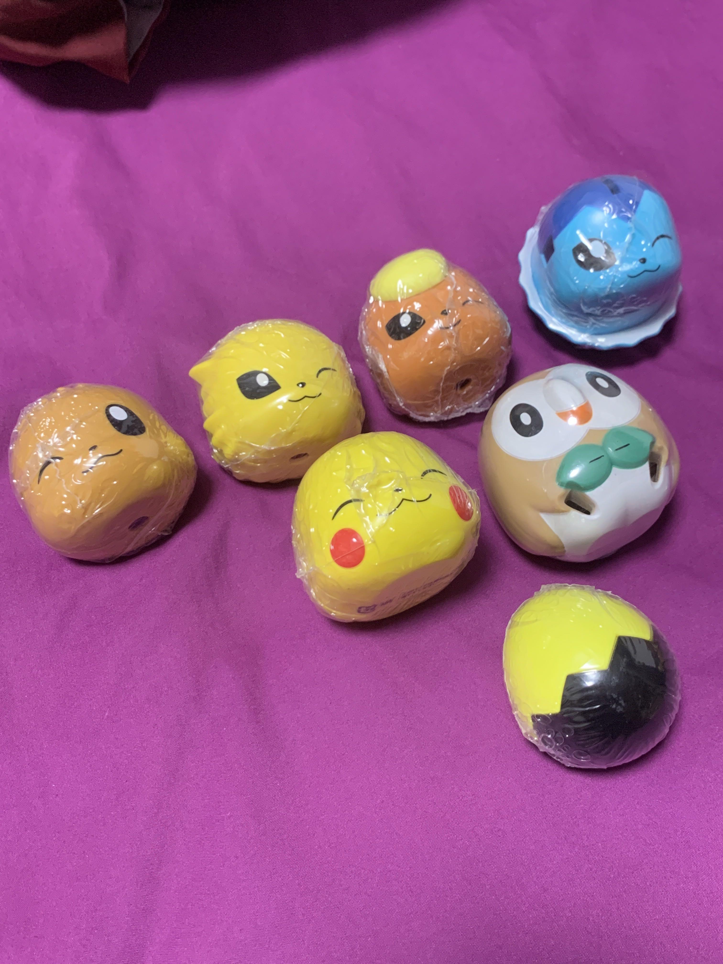 Pokemon Capchara Gacha - Wink Eeveelution, Vaporeon, Jolteon, Flareon ...