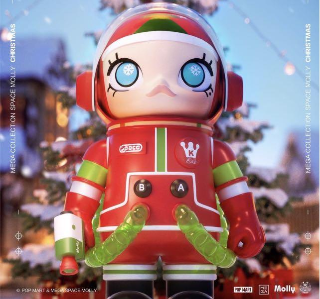 Popmart Christmas Molly 400%, Hobbies & Toys, Toys & Games on Carousell