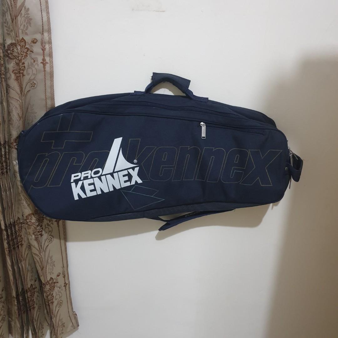 Tas Raket Pro Kennex, Olah Raga, Perlengkapan Olahraga Lainnya di Carousell