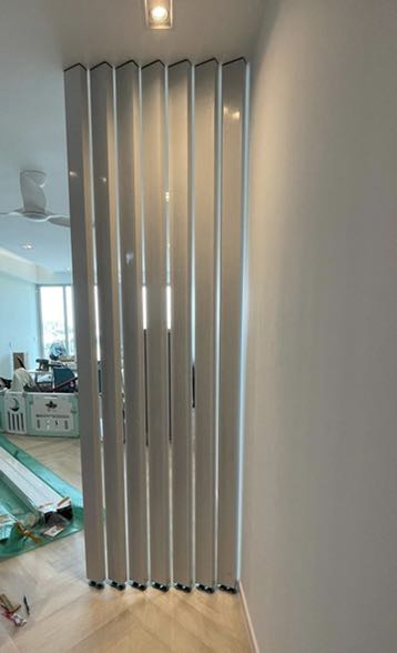 Aluminum vertical screen / partition, Furniture & Home Living, Home ...