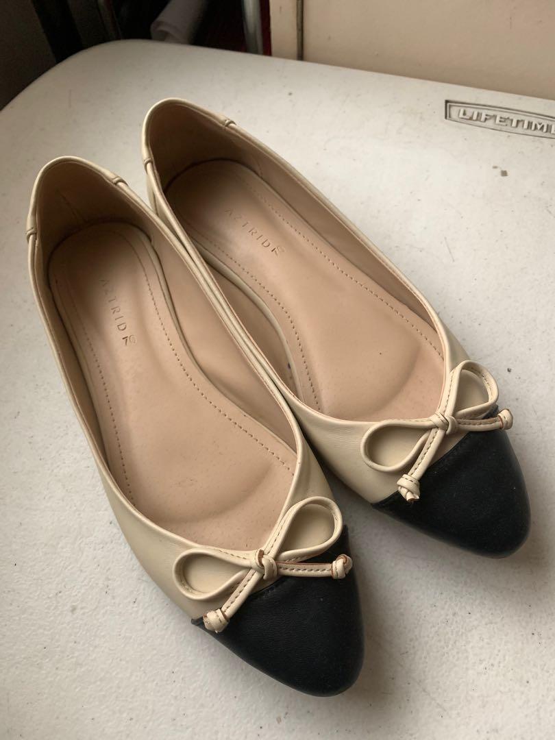 Aztrid Doll Shoes, Women's Fashion, Footwear, Flats & Sandals on Carousell