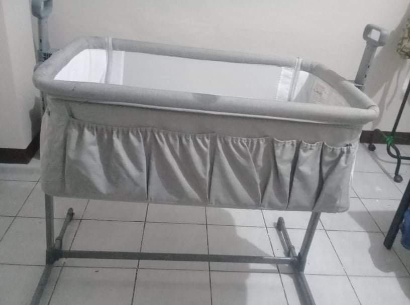 bassinet, Babies & Kids, Baby Nursery & Kids Furniture, Children's Beds ...
