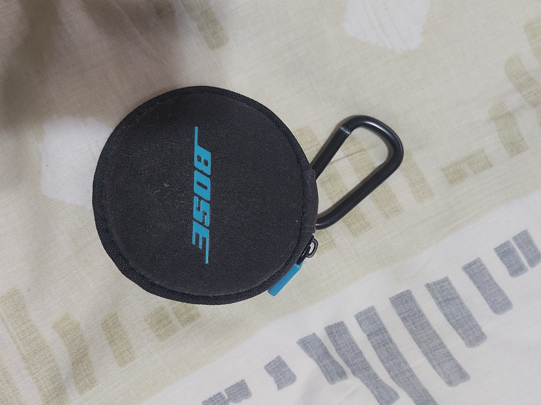 BOSE earpods pouch (comes with silicone earbuds), Audio, Earphones on ...