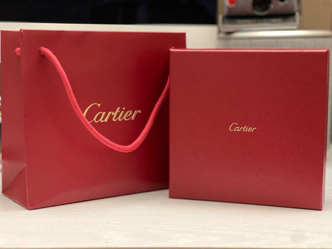 Cartier VIP 禮品 - 皮套Perfume Set （連紙袋）, 美容＆化妝品, 健康及美容 - 香水＆香體噴霧 - Carousell