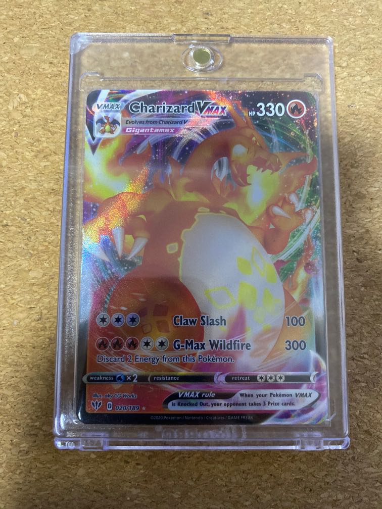 Charizard VMax, Hobbies & Toys, Toys & Games on Carousell