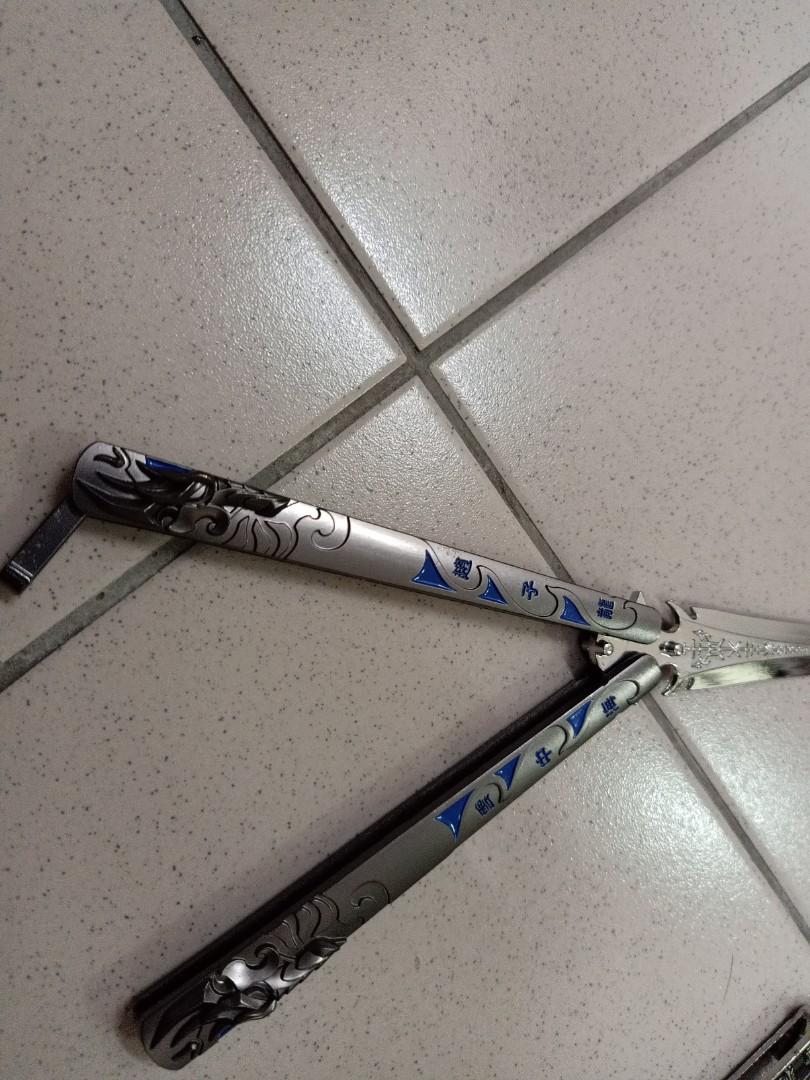 cool looking balisong, Hobbies & Toys, Toys & Games on Carousell