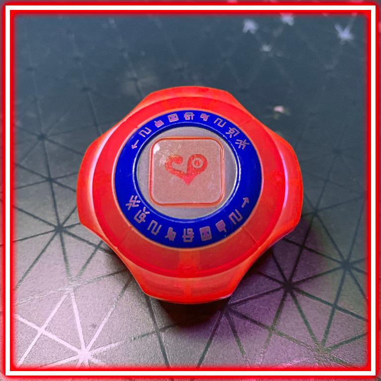 Digimon Digivice Light-Up Keychain - Sora Takenouchi Crest of Love ...