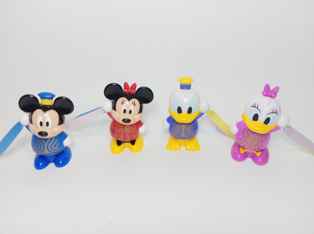 Disney wind up toys (mickey mouse, minnie mouse, donald duck, daisy ...