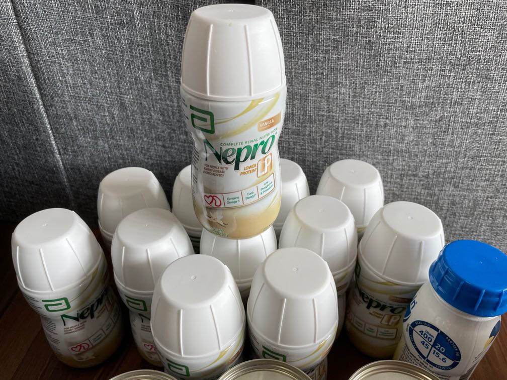 Ensure liquid strawberry/ Nepro vanilla, Health & Nutrition, Health ...