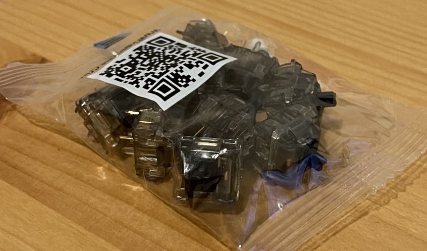 Gateron Ink Silent Black V2, Computers & Tech, Parts & Accessories ...