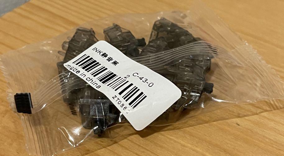 Gateron Ink Silent Black V2, Computers & Tech, Parts & Accessories ...