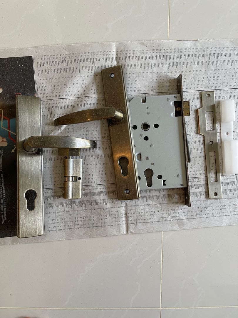HDB Main Gate Lock, Furniture & Home Living, Security & Locks, Locks ...