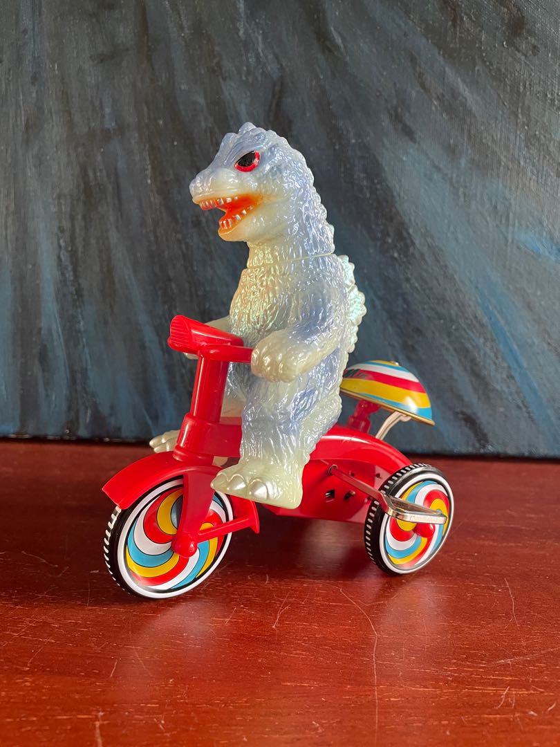Brand new M1go Godzilla G.I.D. tricycle toy / sofubi, Hobbies & Toys ...