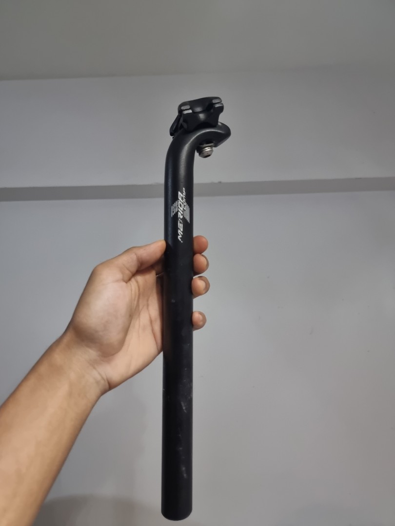 MERIDA aluminium Comp seatpost, Sports Equipment, Bicycles & Parts ...