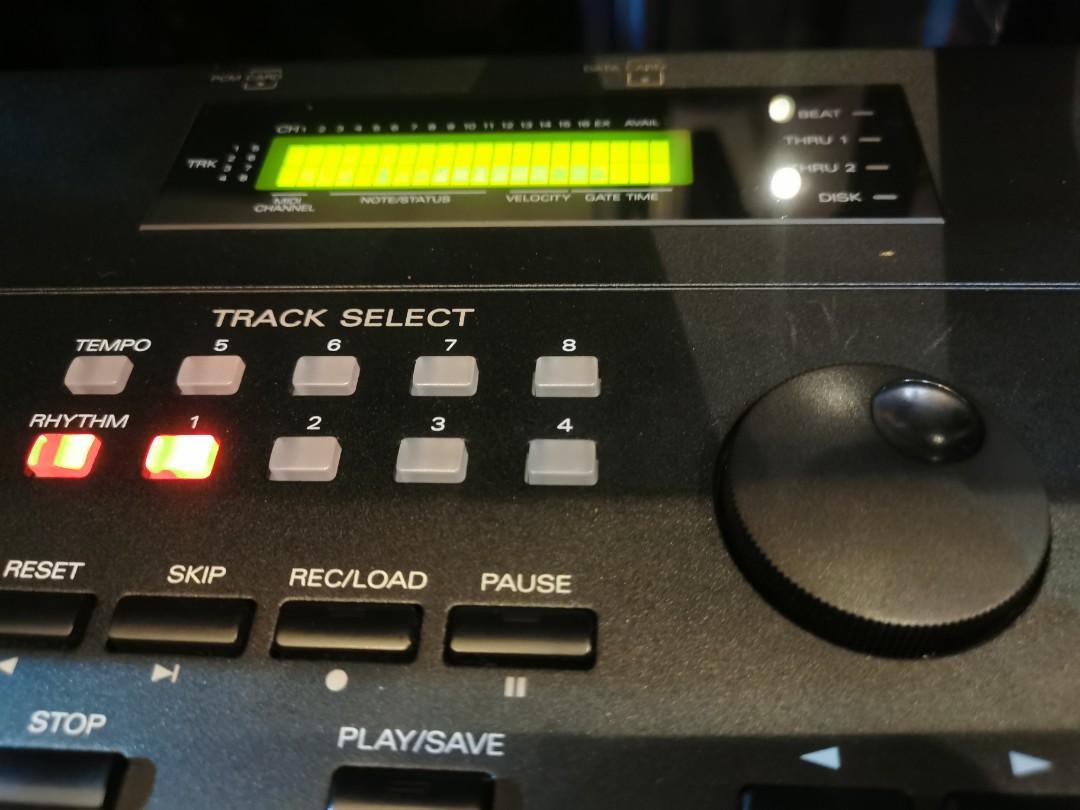 Roland Jv1000 Synthesizer Workstation Mint Keyboard, Hobbies & Toys ...