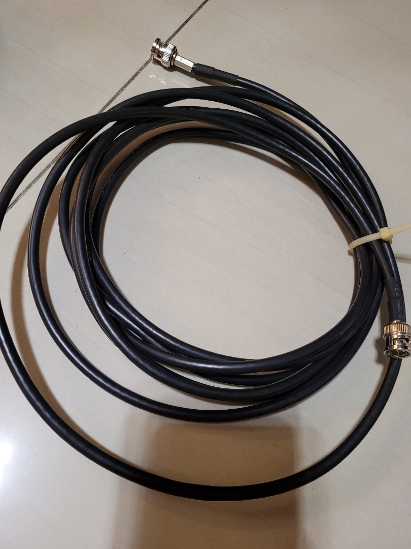 SDI wire 300 cm, Computers & Tech, Parts & Accessories, Cables ...