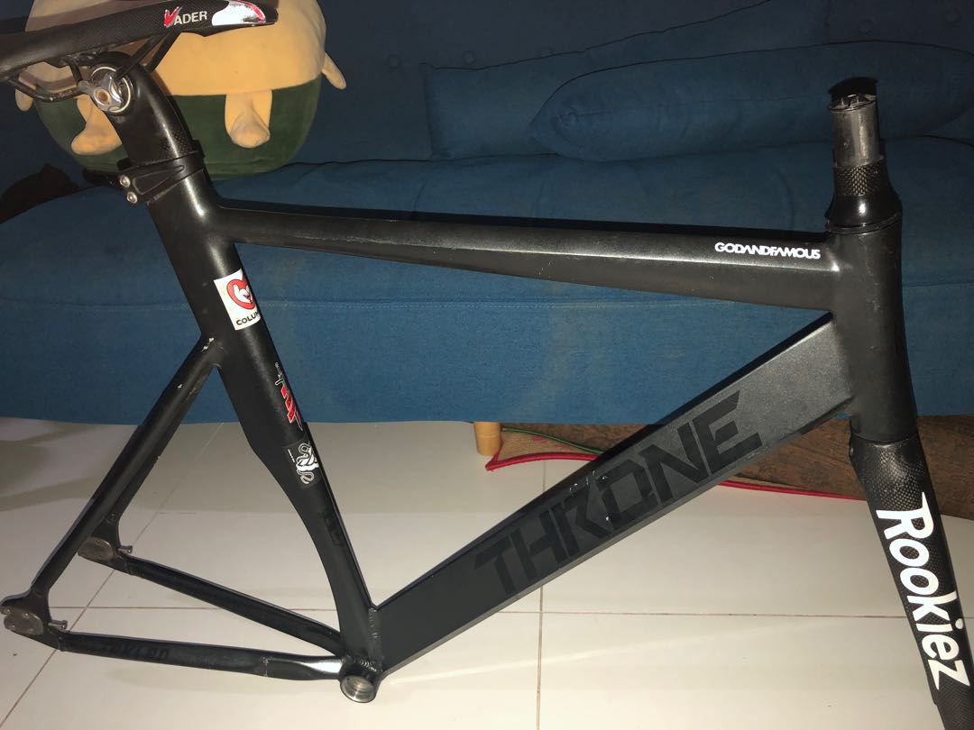 URGENT FAST DEAL throne tracklord 3 fixie frame, Sports Equipment ...