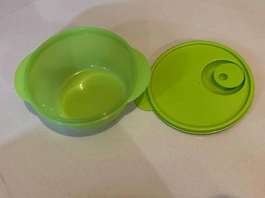 Tupperware 800ml microwave, Furniture & Home Living, Kitchenware ...