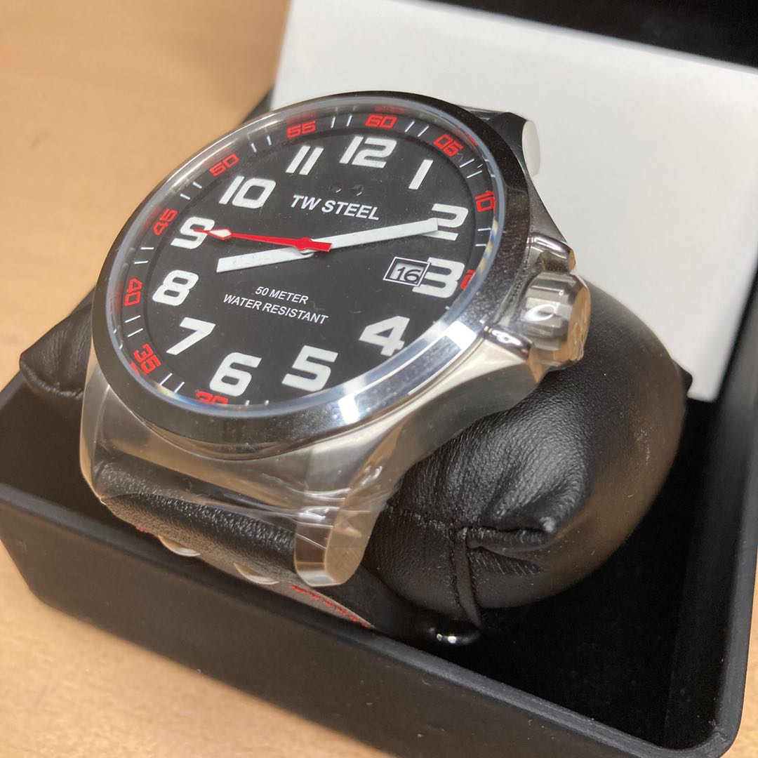 TW Steel 411, Men's Fashion, Watches & Accessories, Watches on Carousell