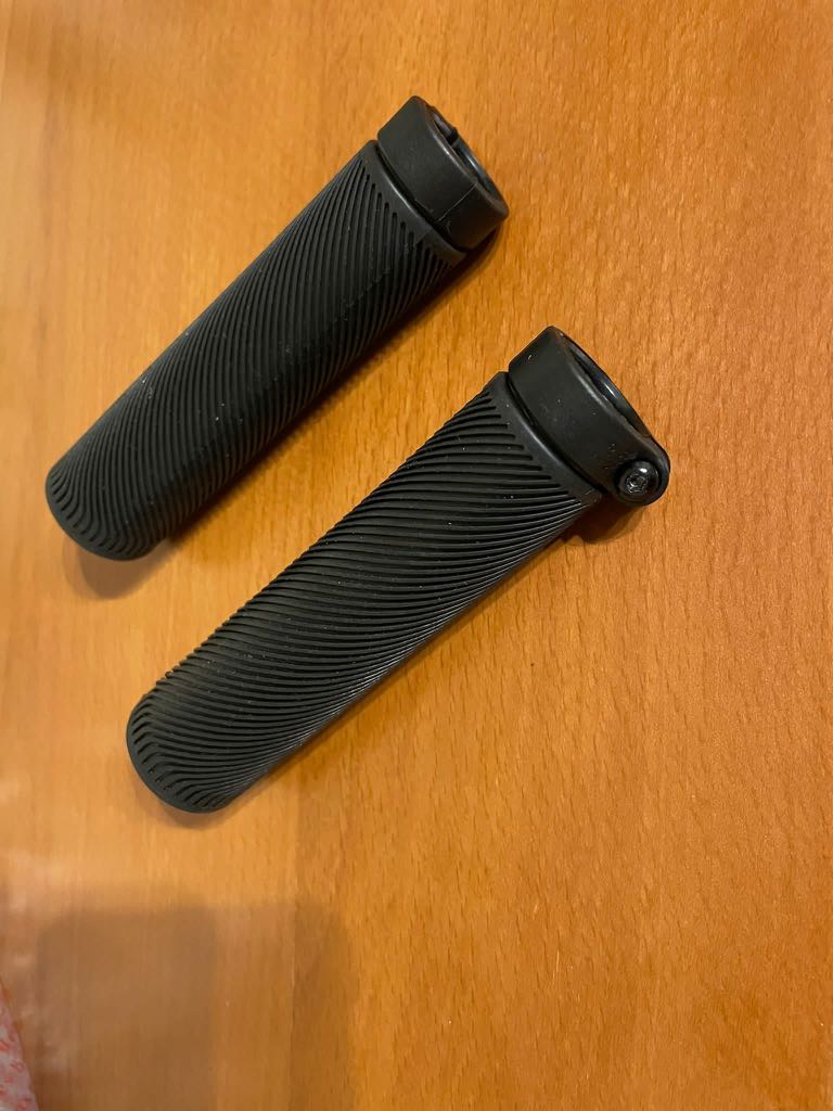 Brompton original grips Brand new, Sports Equipment, Bicycles & Parts ...