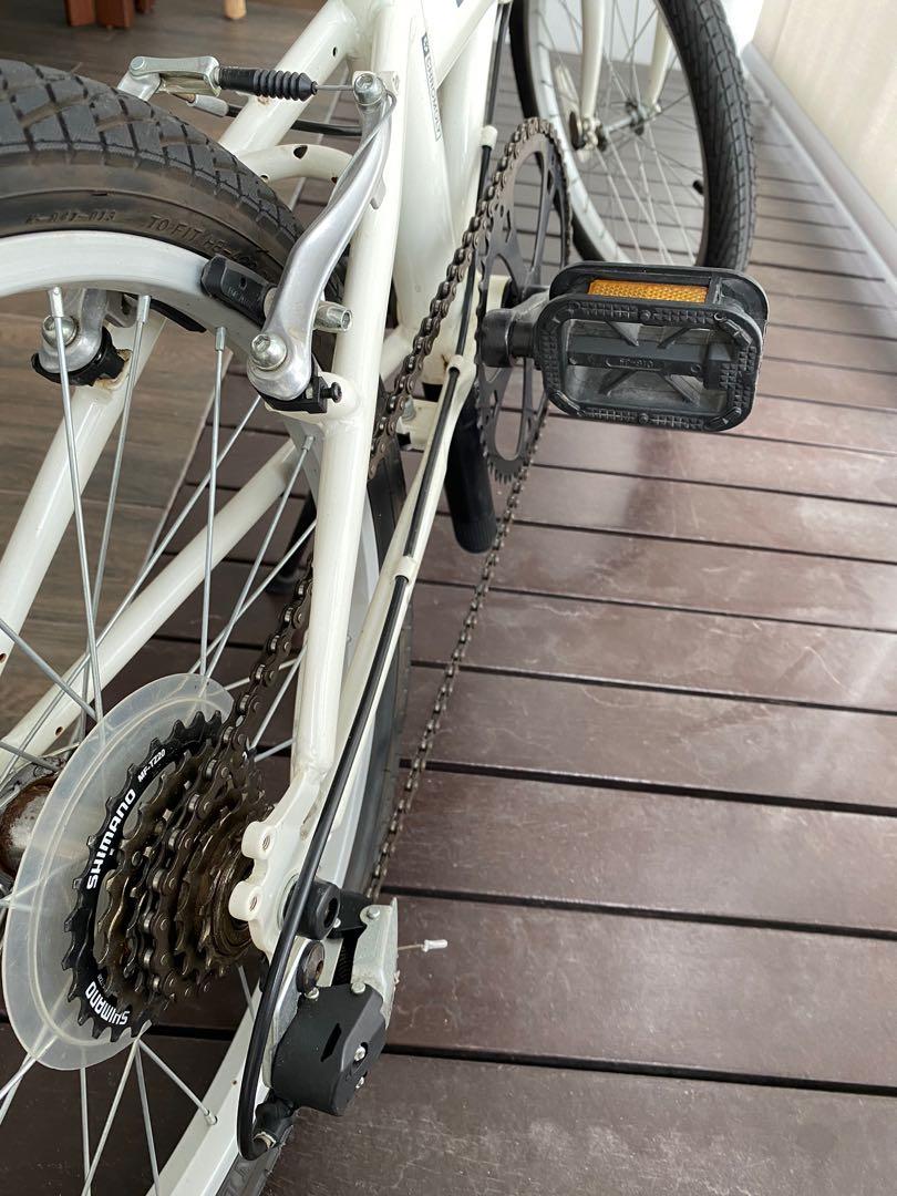 Dahon Bullet Foldable Bicycle (6-speed Shimano gear system), Sports ...
