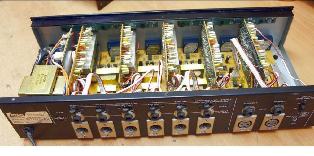 Fostex model EN3020 Electronic Crossover- made in Japan, Rare!, Audio ...