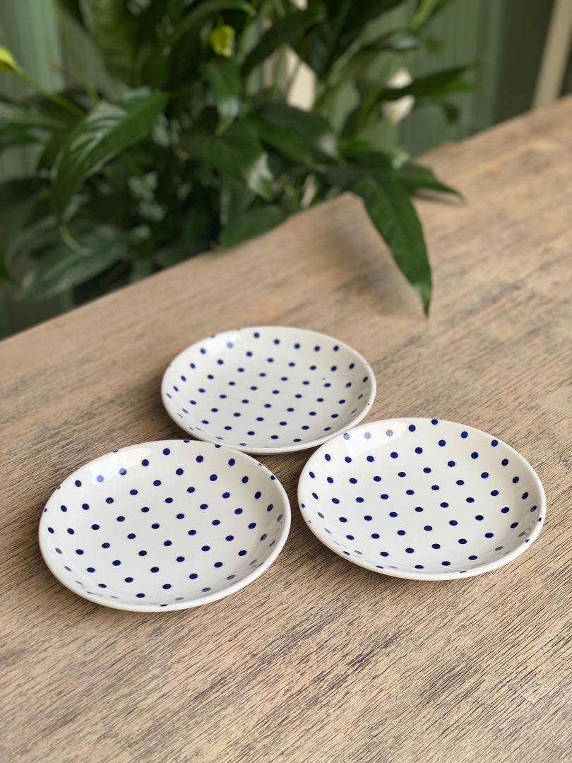 Japanese made small size plates, Furniture & Home Living, Kitchenware ...