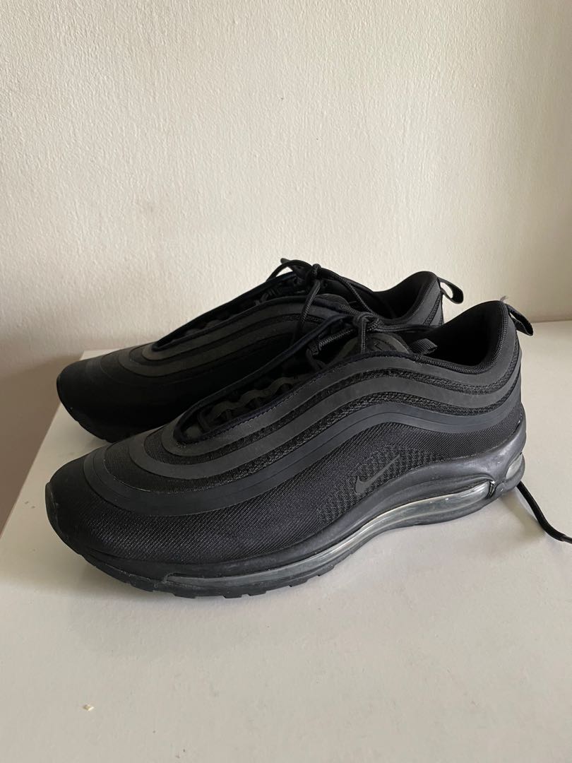 Nike Air Max Black, Men's Fashion, Footwear, Sneakers on Carousell