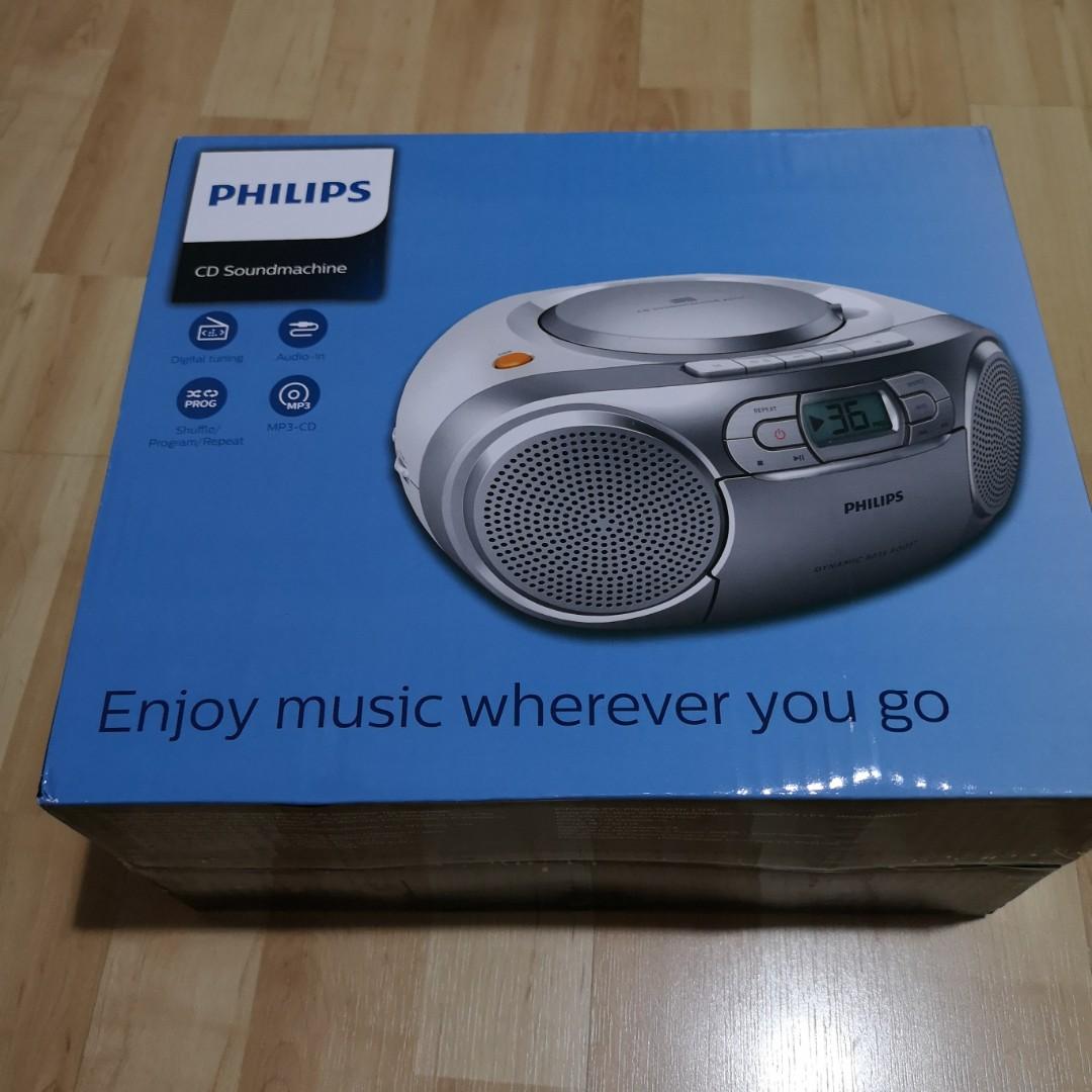 Philips CD casette player FM tuner, Audio, Portable Music Players on ...