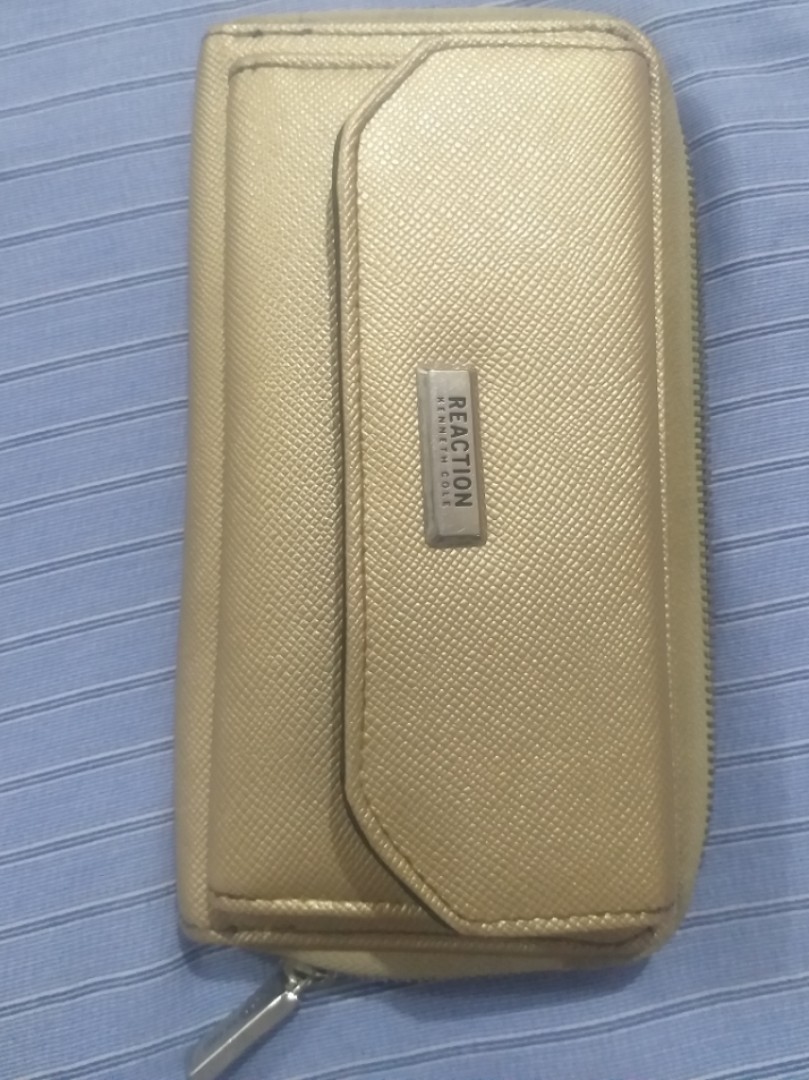 Reaction Gold Long Wallet and Card holders, Women's Fashion, Bags ...