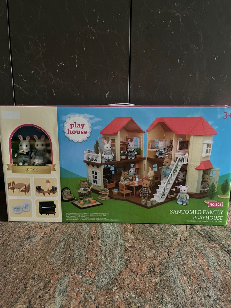 Santomle Family Playhouse, Hobbies & Toys, Toys & Games on Carousell