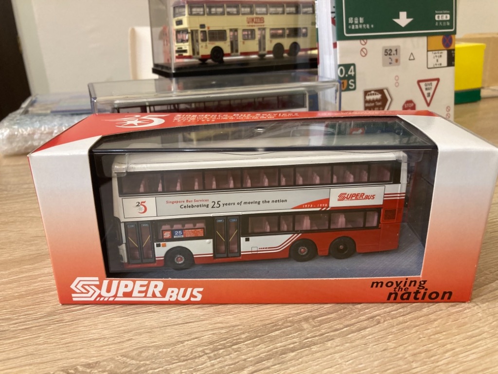 Singapore SBS 25th Anniversary model bus 1/76, Hobbies & Toys, Toys ...