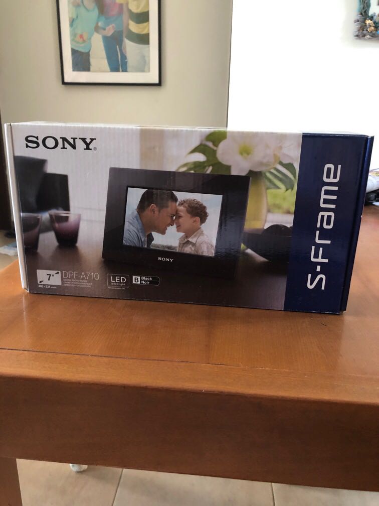 Sony digital photo frame, Photography, Photography Accessories, Other ...