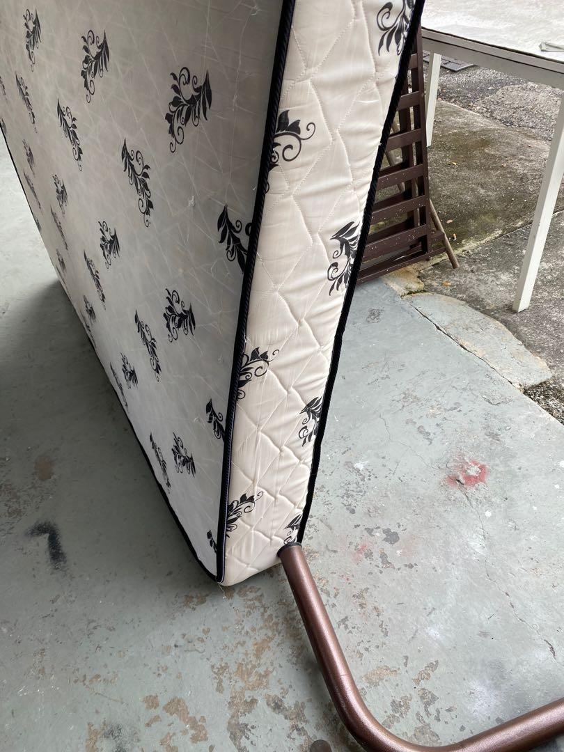 tilam queen span, Furniture & Home Living, Furniture, Bed Frames ...