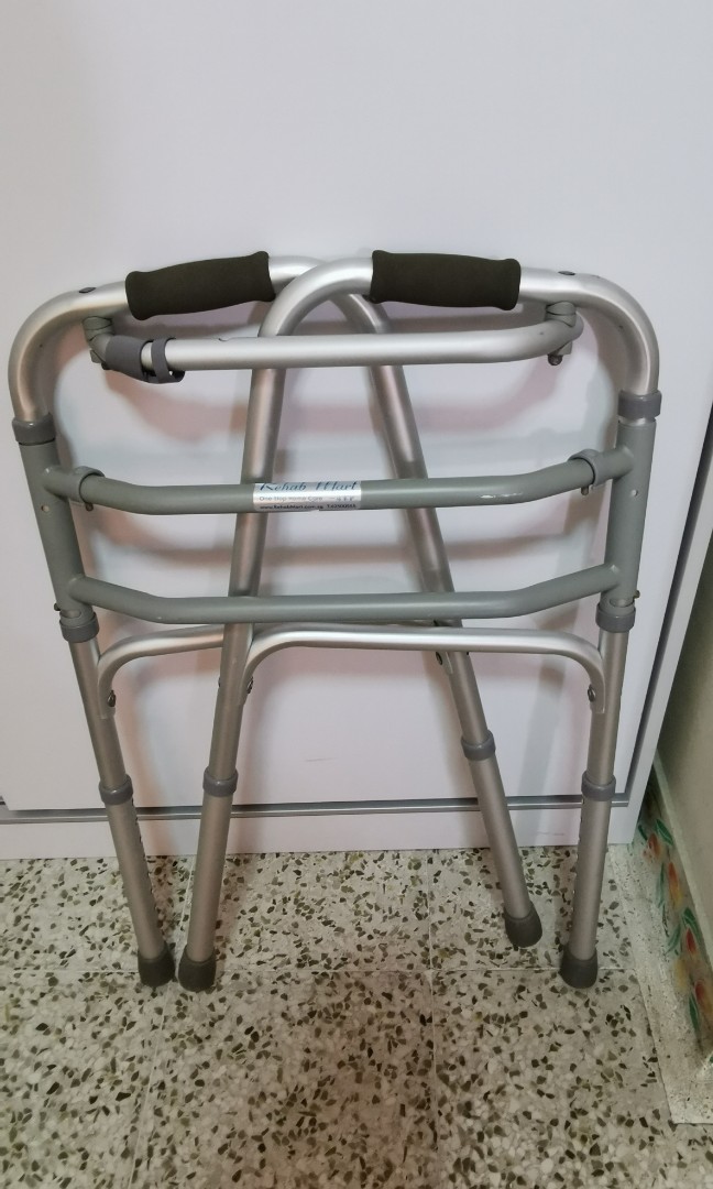 4 legged Walker, Health & Nutrition, Assistive & Rehabilatory Aids ...