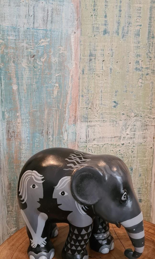 Elephant Parade Original, Hobbies & Toys, Stationery & Craft, Art ...