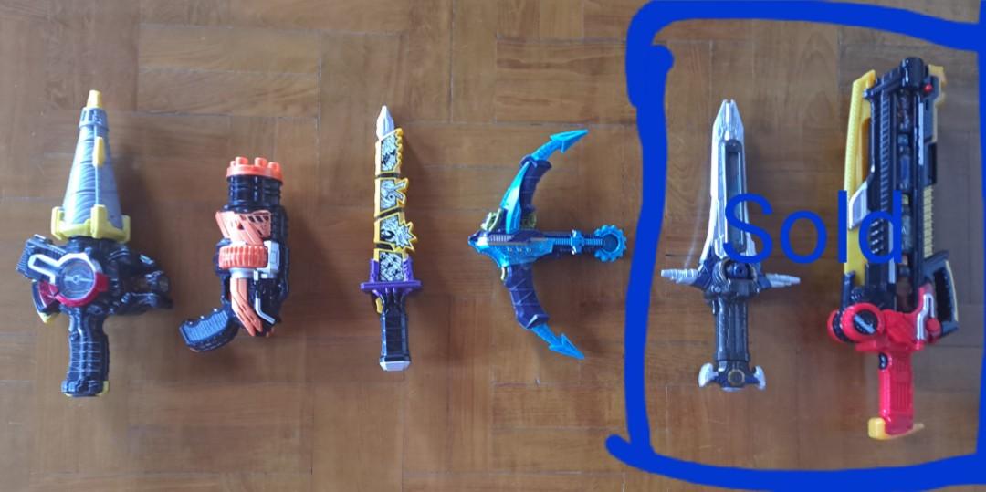 Kamen Rider Build DX Weapons(Drill Crusher,Hawk Gatlinger,Yonkoma ...