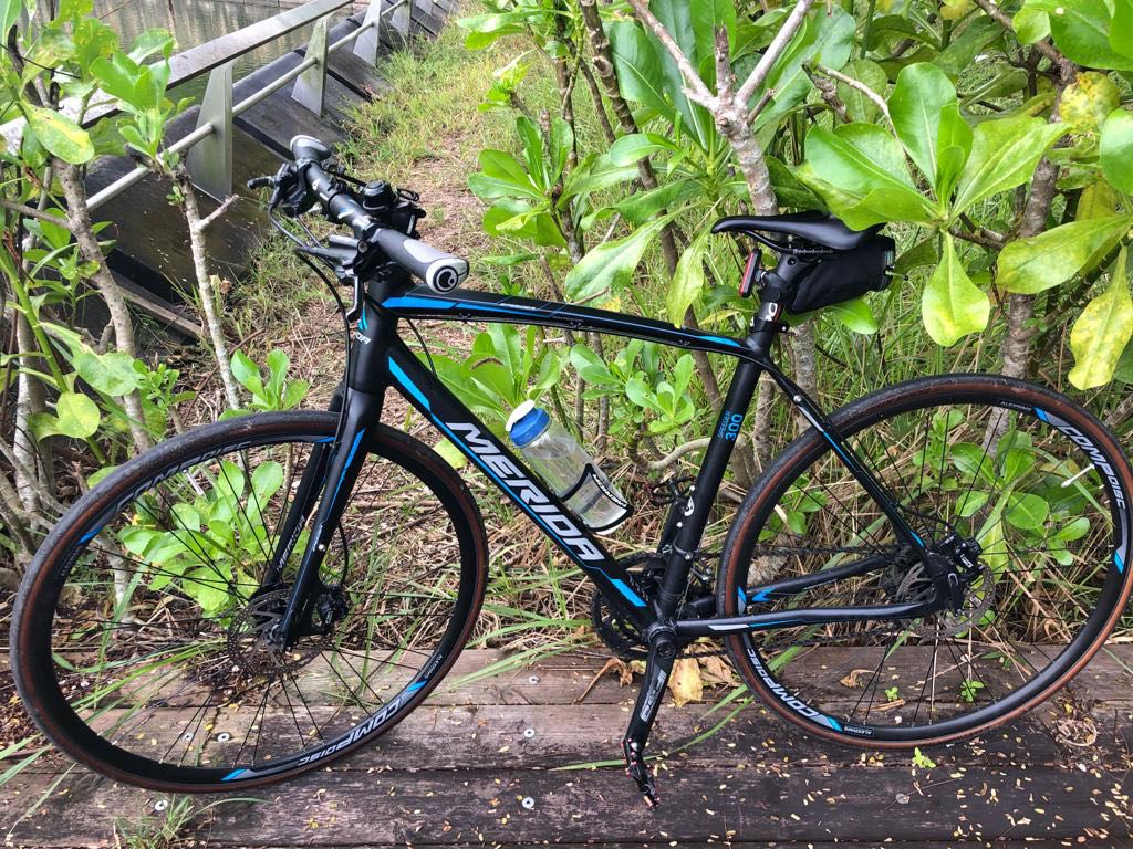 Upgraded Merida speeder 300 , Sports Equipment, Bicycles & Parts ...