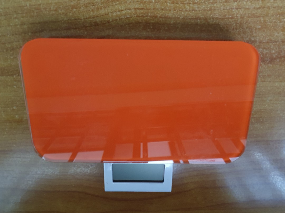 Miniso Weighing Scale, Health & Nutrition, Health Monitors & Weighing ...