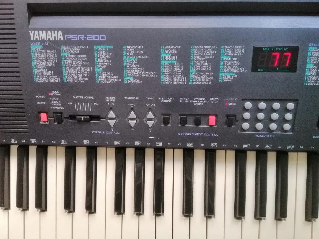 YAMAHA PSR 200, Hobbies & Toys, Music & Media, Musical Instruments on ...