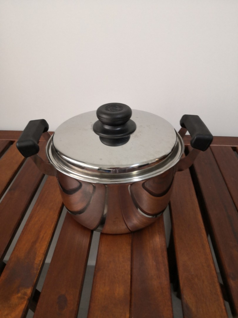 Zebra Stainless Steel 32 CM Cooking Pot, Furniture & Home Living ...