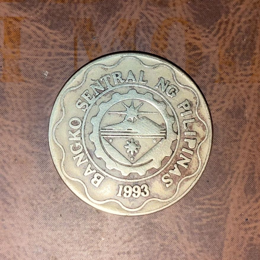 2002 5-peso Error Coin, Hobbies & Toys, Memorabilia & Collectibles ...