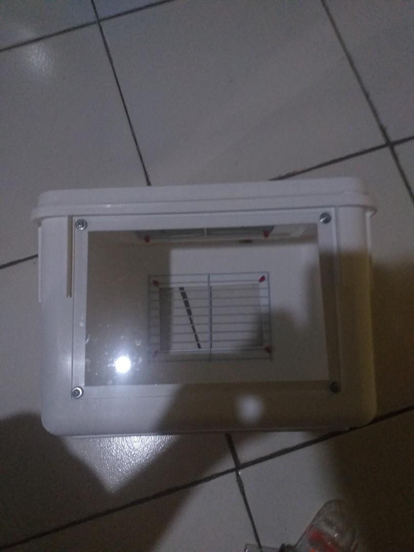 BOX 8LTR MODIF AKRILIK & BOTOL 60ML MODIF AKRILIK DEPAN DENGAN JERUJI ...