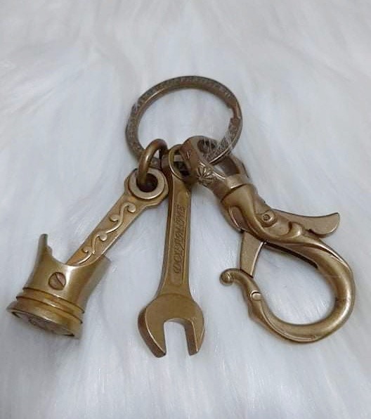 Brass Tool Key Keychain Brass Hook Biker Key Wallet, Women's Fashion ...
