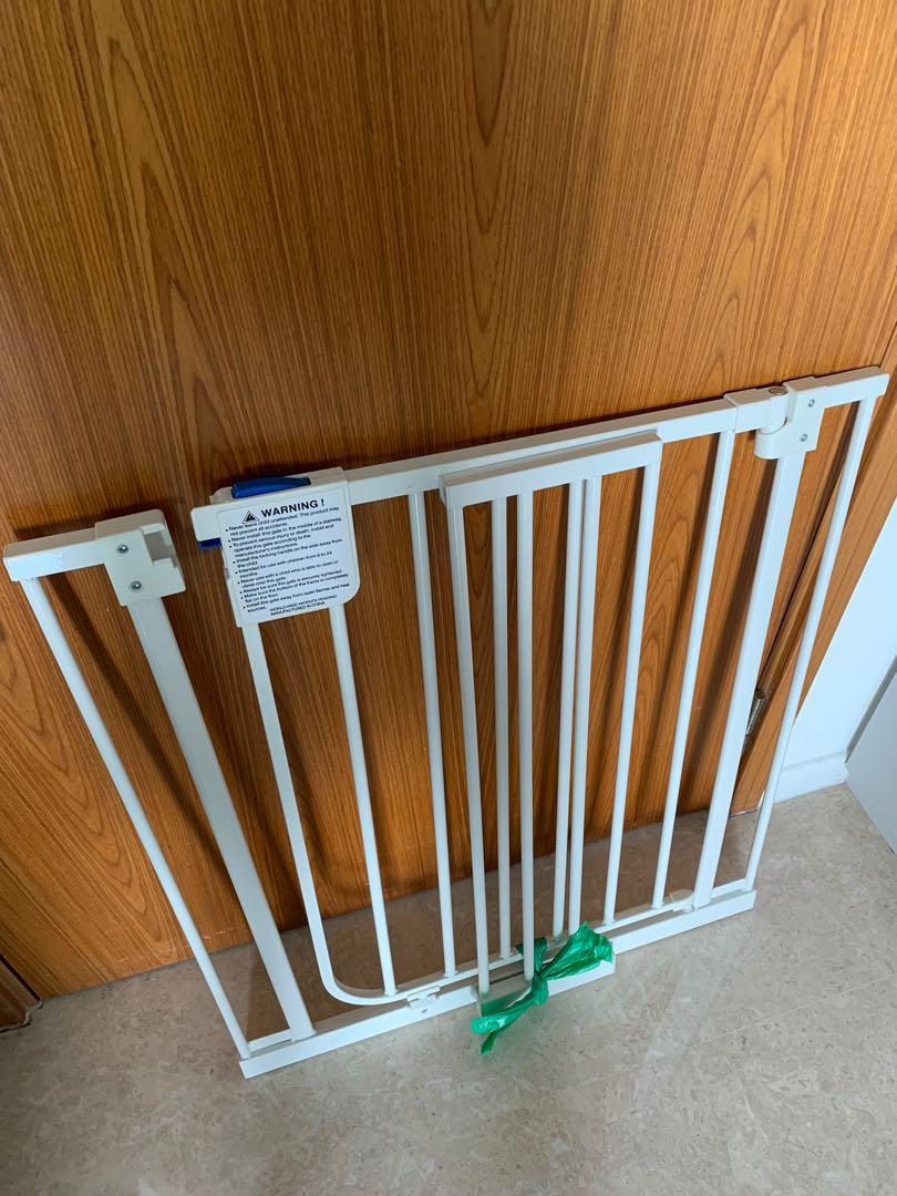 Lucky Baby Smart System Safety Gate with Extension (white), Babies ...