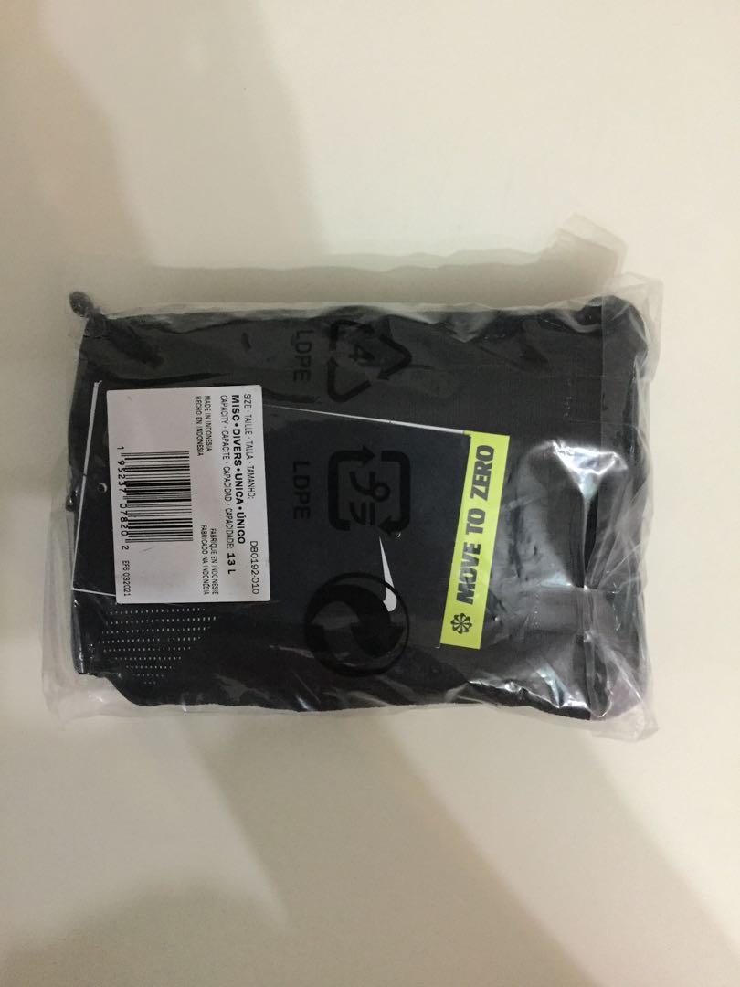 Nike Stash Shoe Box (13L), Sports Equipment, Other Sports Equipment and ...